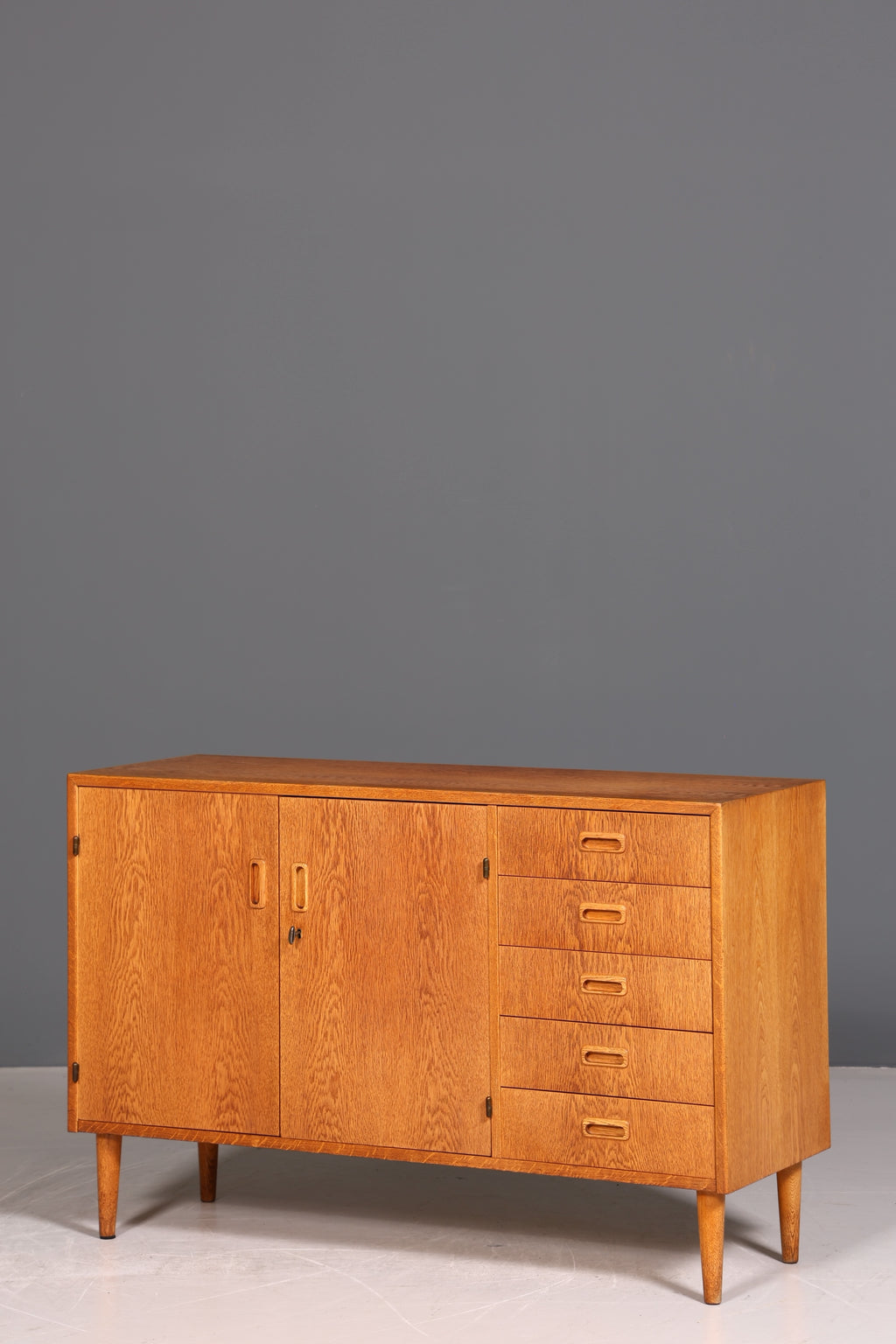 W022 – Hauptstadt Möblerei